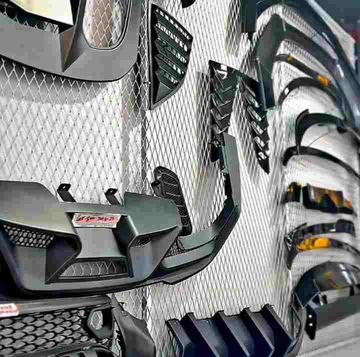 Body kits - Car Plaza Auto Accessories Al Ain